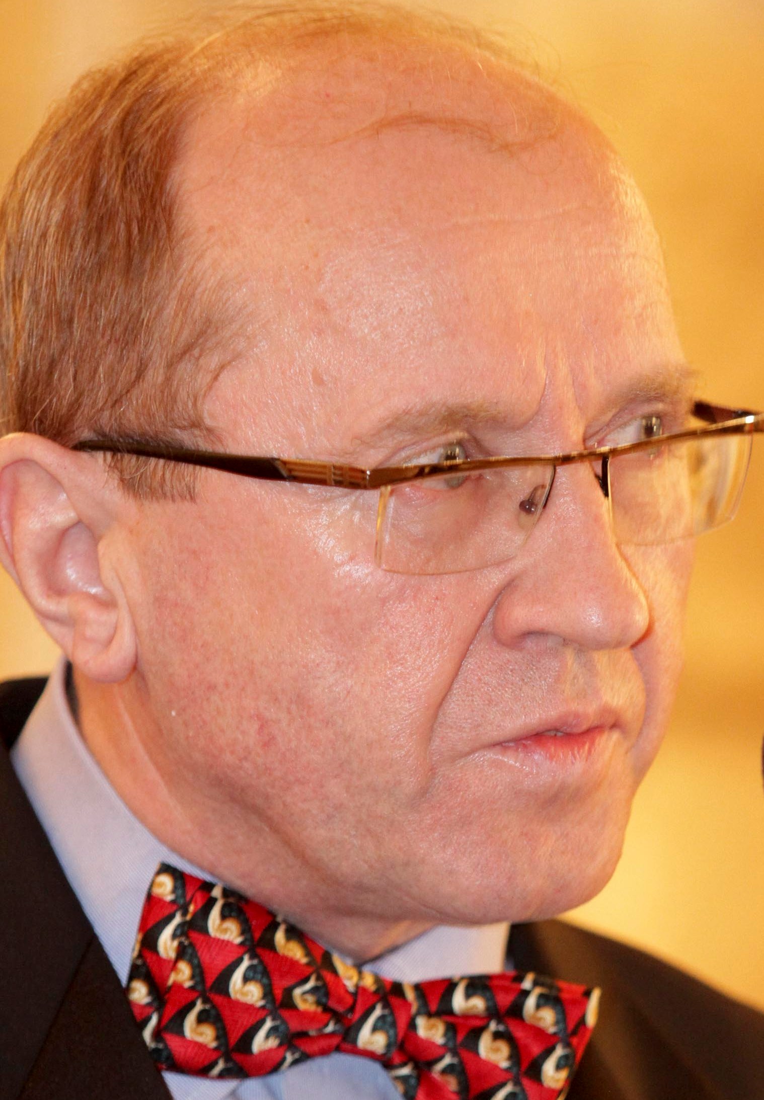 Prof Henryk Skarżyński: daliśmy pacjentom możliwość wyboru - Menedżer ...